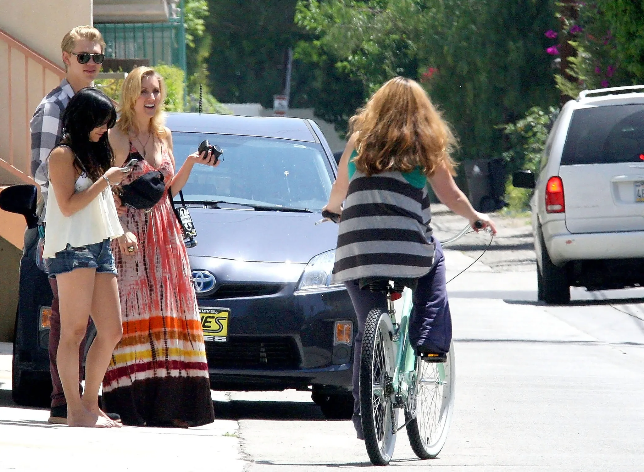 Austin Butler shares ongoing heartache over family tragedy - WHO