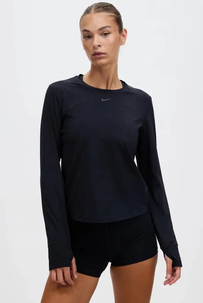 The best long sleeve workout tops for women in 2024 WHO