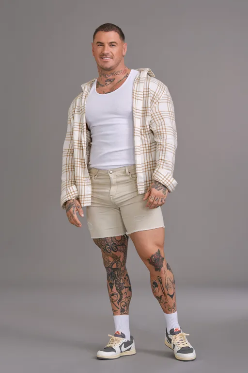 Meet the cast of Aussie Shore - WHO