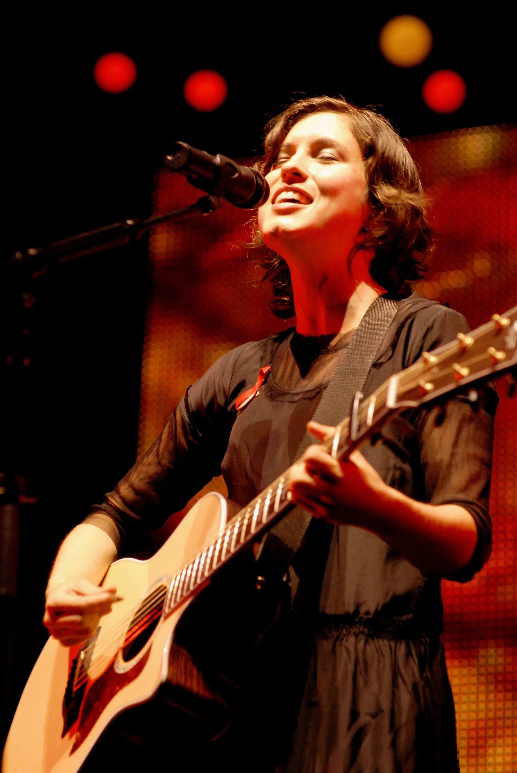 Inside Missy Higgins' family and relationship history - WHO
