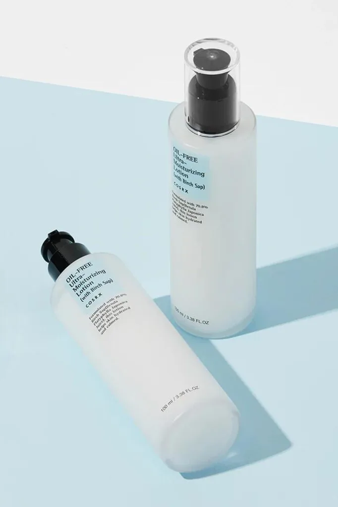 Combat the mid-day shine with these top moisturisers for oily skin - WHO
