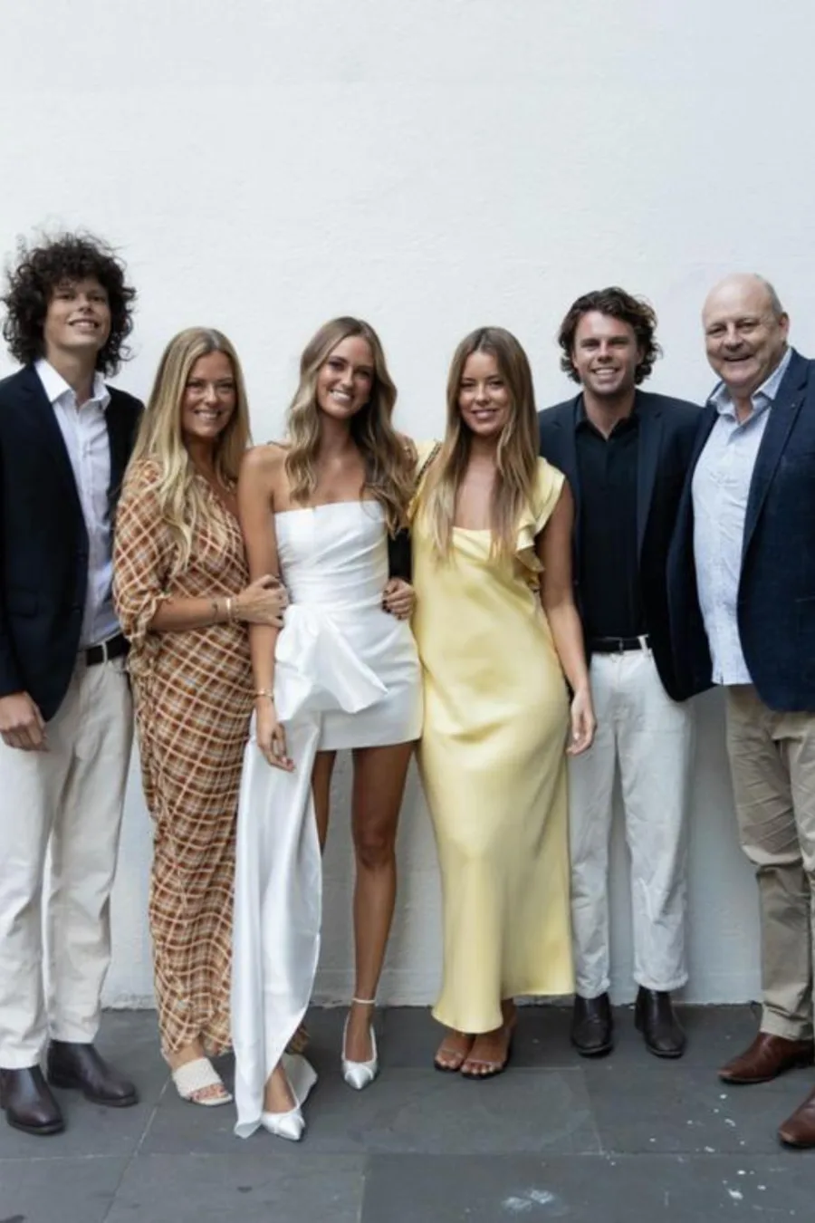 The Amazing Race Australia: Meet Oscar and Billy Brownless - WHO