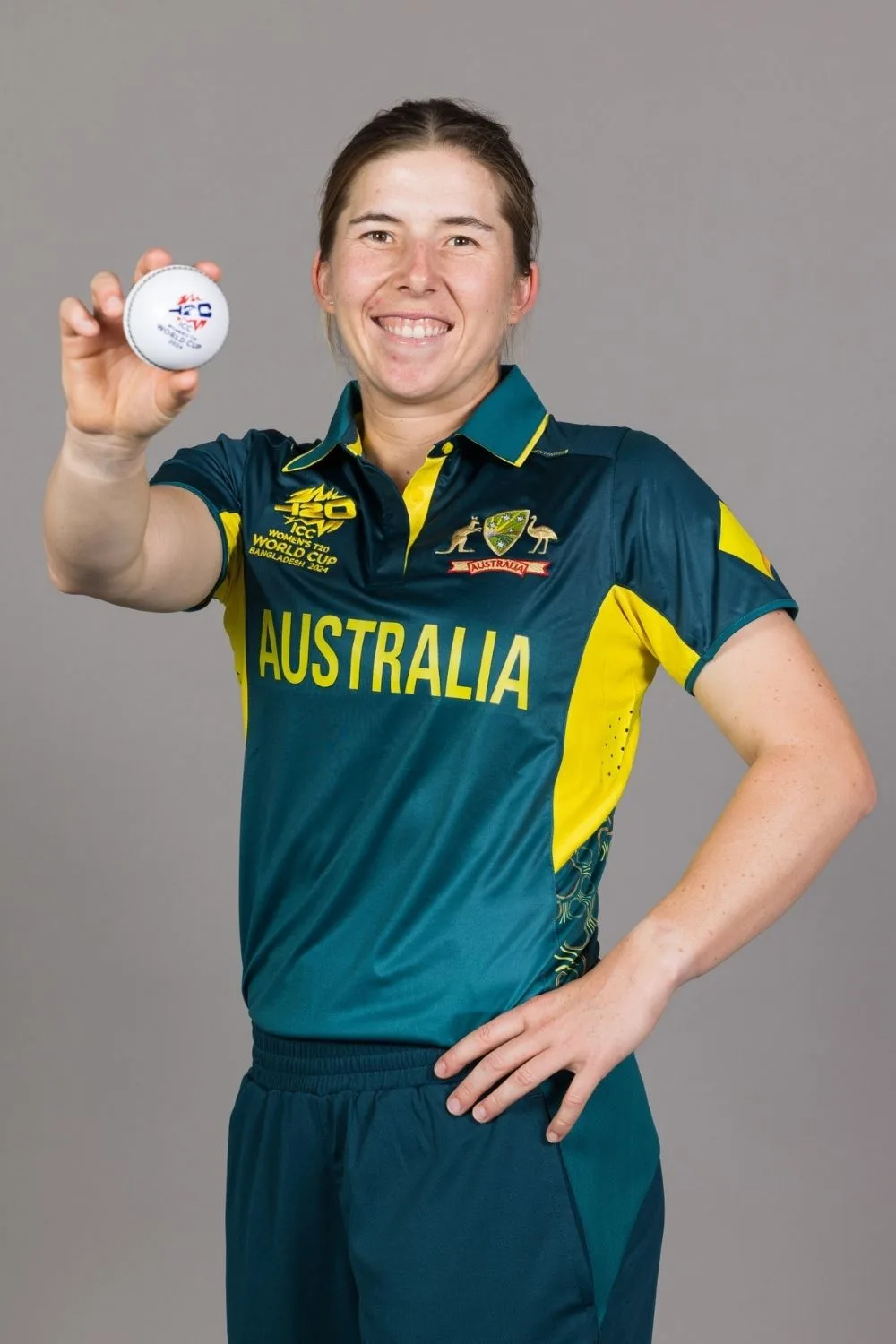 Cricketer Georgia Wareham is appealing for more than just wickets - WHO