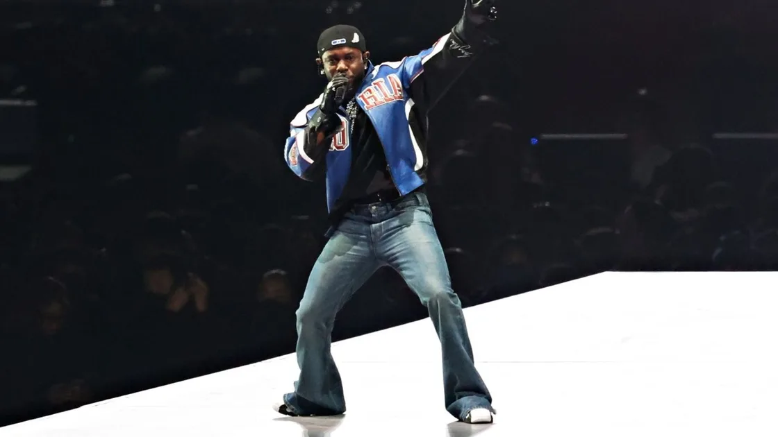 Kendrick Lamar's Super Bowl bootcut jeans: Shop the look - WHO