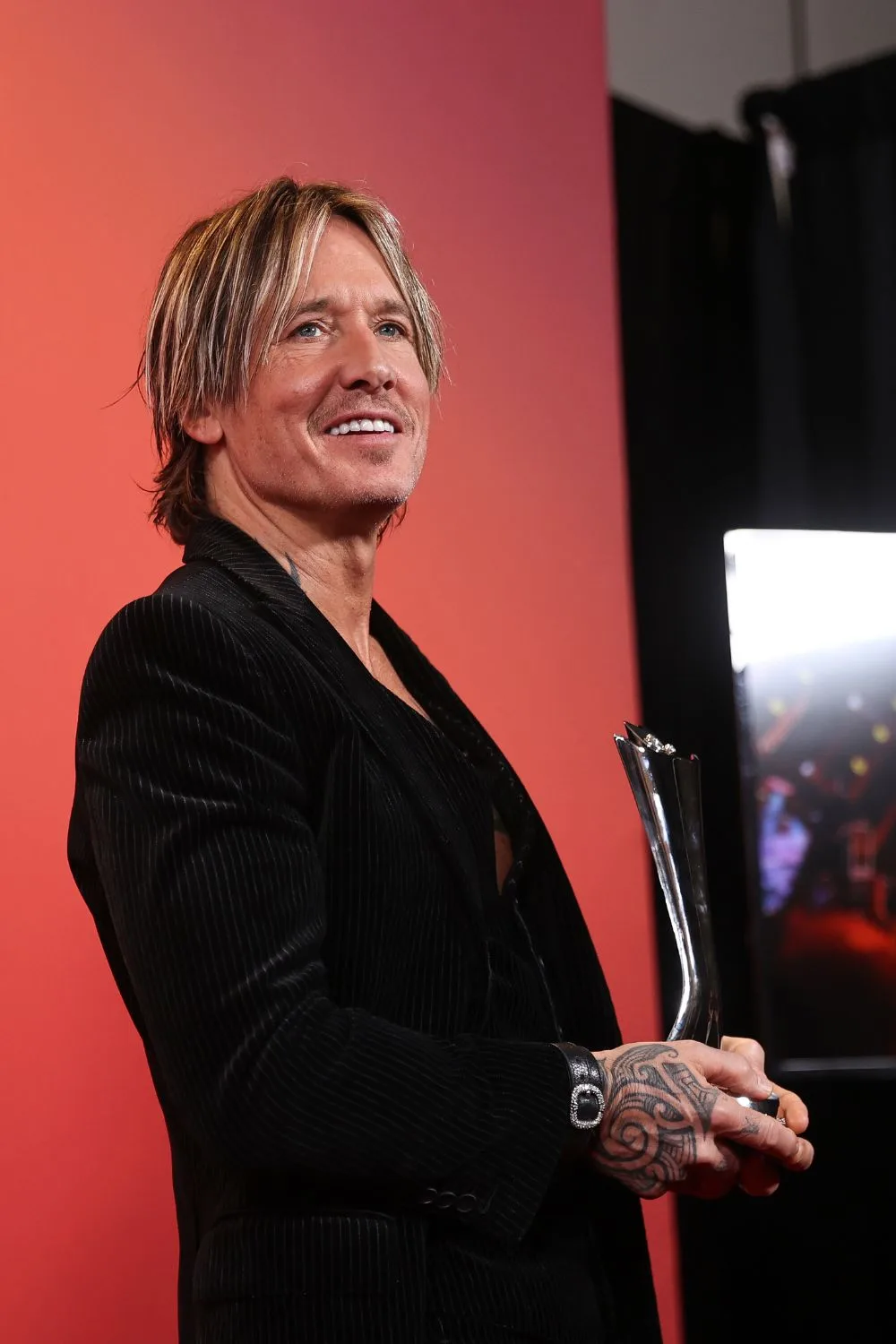 Does Keith Urban have a new girlfriend? We investigate - WHO
