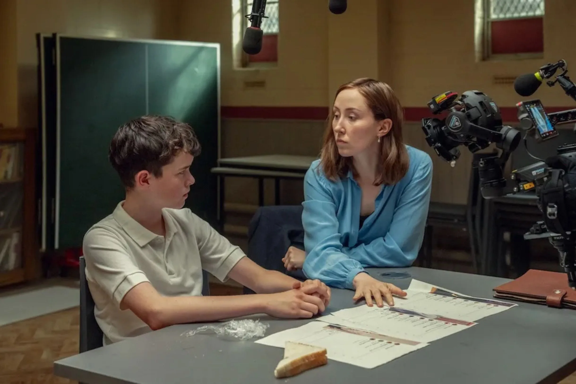 Erin Doherty breaks promise at Golden Globes