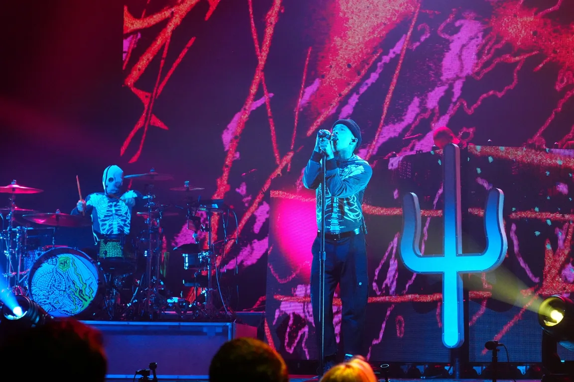 Twenty One Pilots Australia Tour 2024: Tour Dates, Ticket Information ...