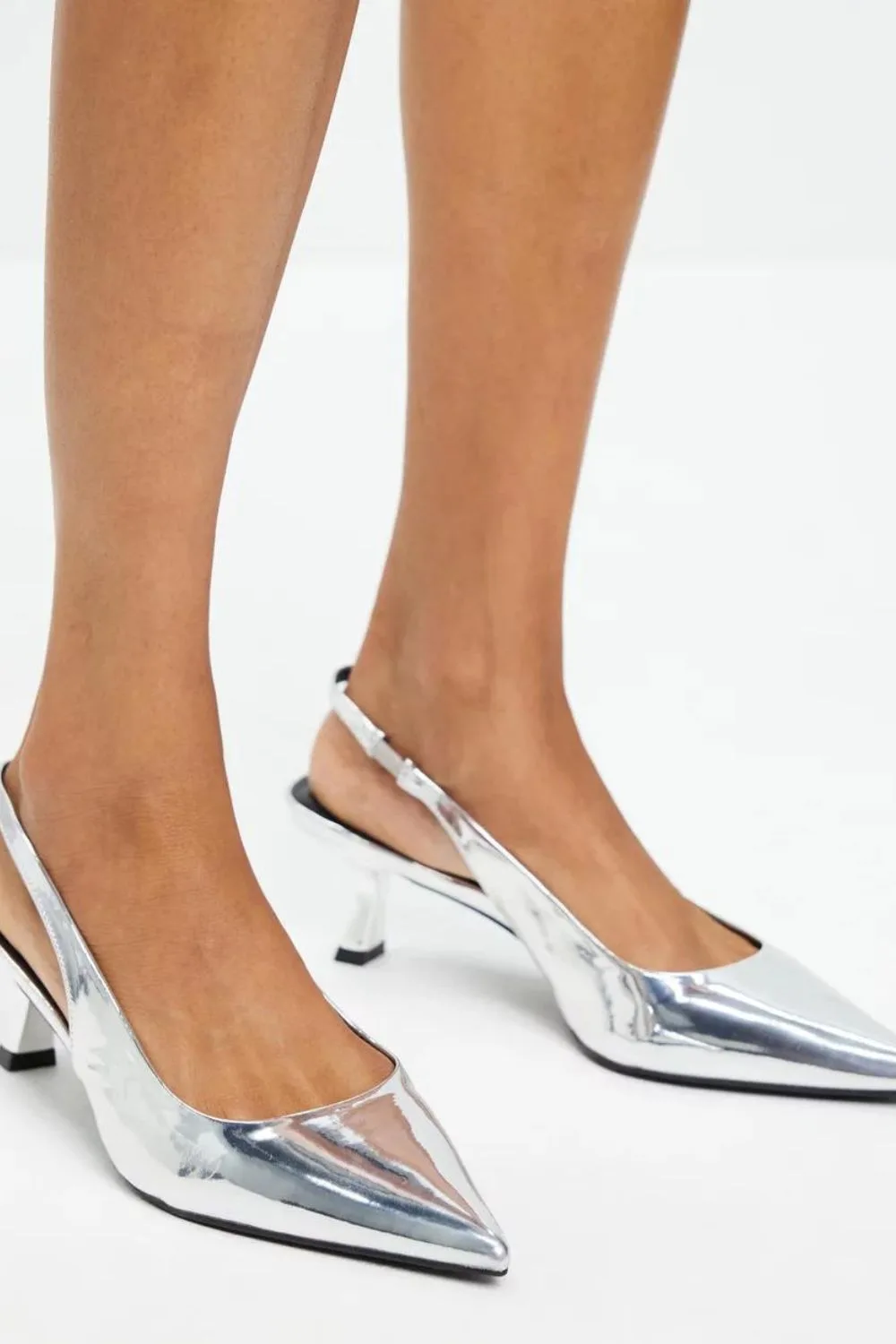 The Best Low Heels To Add To Your Wardrobe in 2024 | WHO