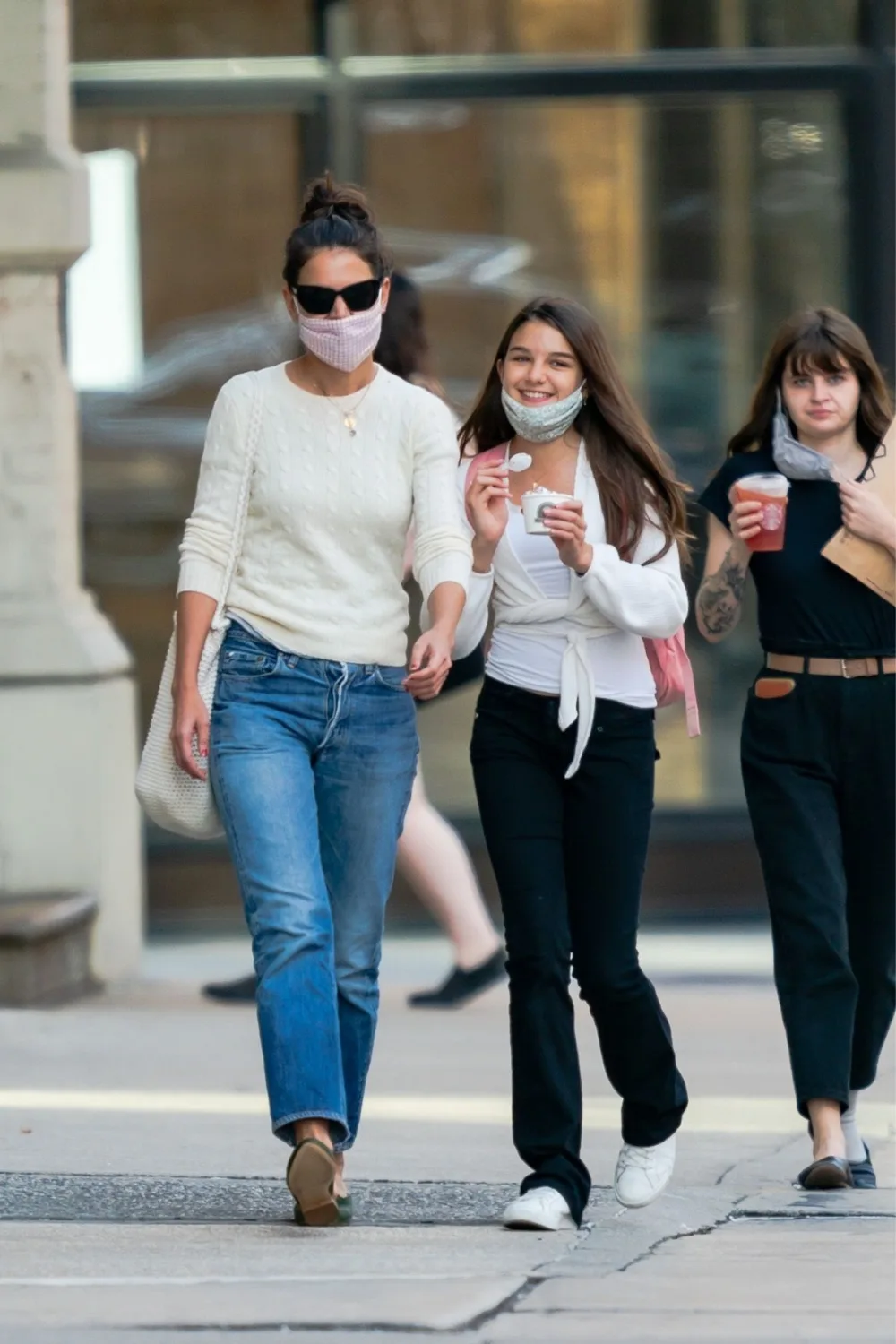 Where is Suri Cruise Now? Meet Tom Cruise & Katie Holmes' Daughter | WHO