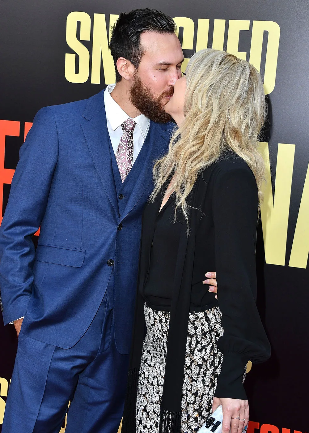 Kate Hudson and Boyfriend Danny Fujikawa Make Their Couple Debut at ...