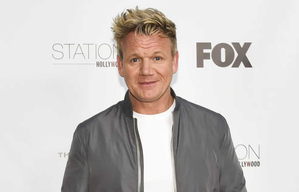 Gordon Ramsey debuts a six pack in his latest Instagram photo | WHO
