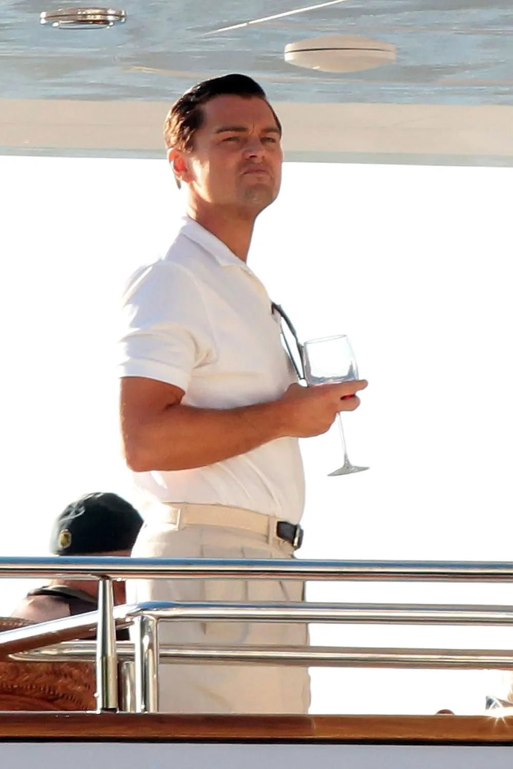 Leonardo DiCaprio Surrenders Marlon Brando’s Oscar as Feds Continue ...