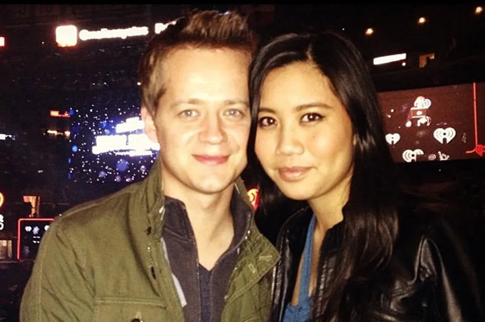 Hannah Montana's Jason Earles Marries Katie Drysen | WHO