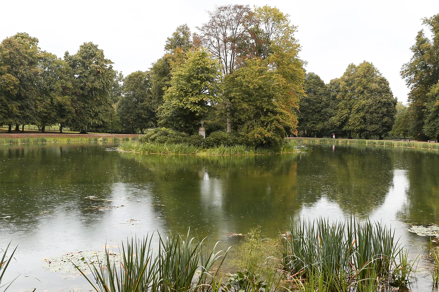Princess Diana's final resting place, photos | WHO
