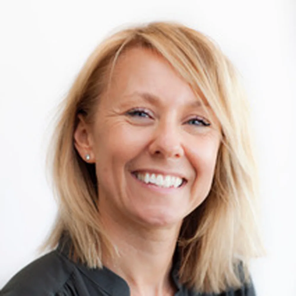 Emily Symons - 13 Things You Need To Know About Emily | WHO