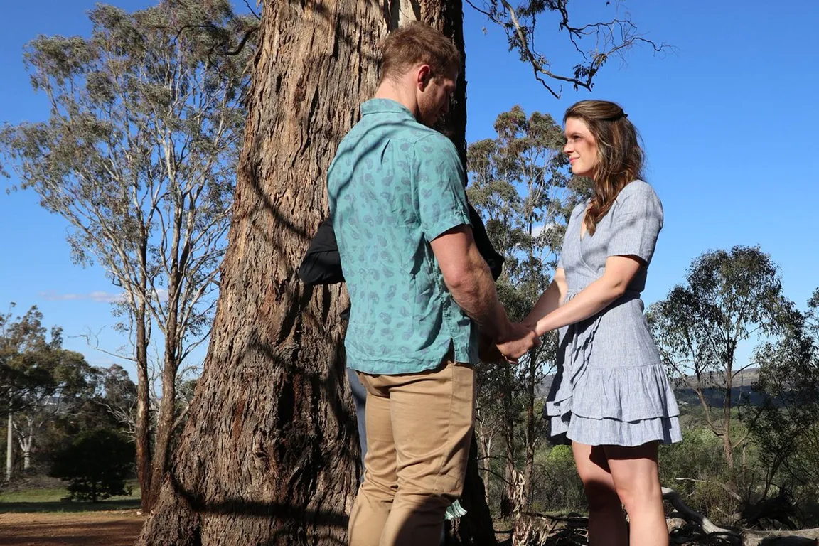 Wallabies star David Pocock marries Emma Palandri in the most Aussie ...