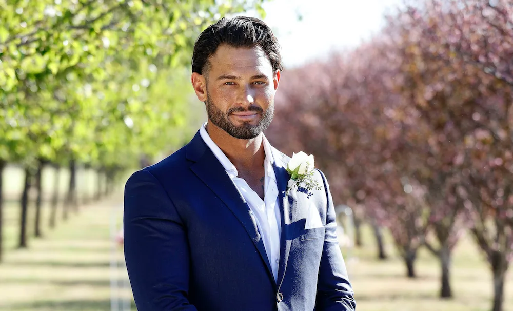 MAFS Sam has just played the most bizarre prank on a fan | WHO