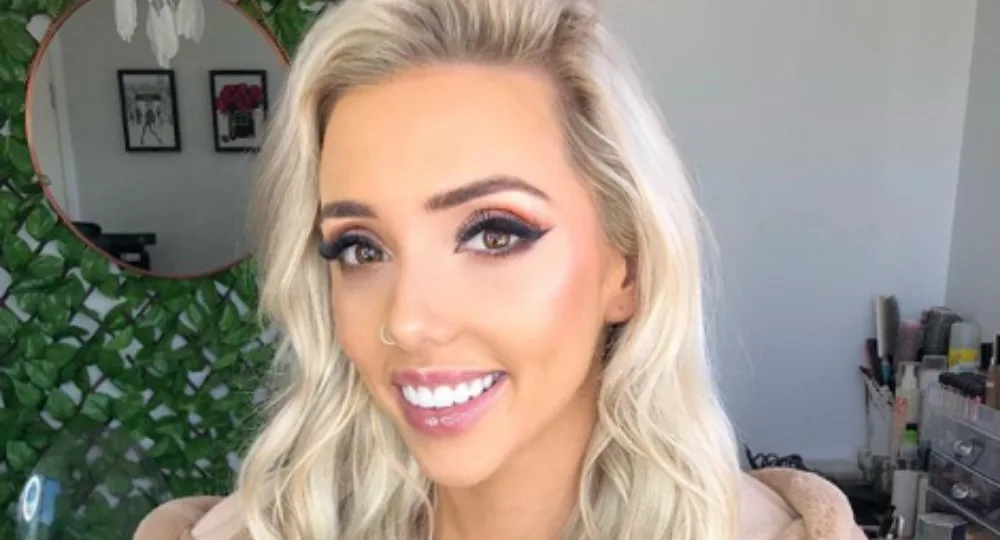 Love Island Australia Erin Barnett trolled over new boyfriend | WHO