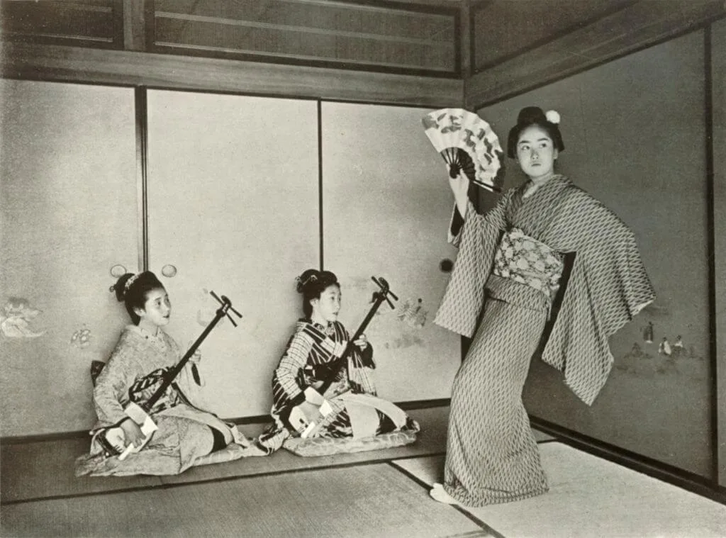 Geisha Girl: Facts & Secrets of the Japanese Geisha | WHO