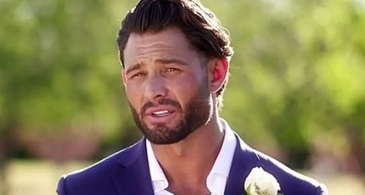 Married At First Sight's Sam Ball is now working in a Queensland bottle ...
