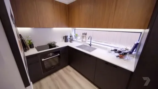 House Rules: The twins snatch a PERFECT score at room reveal | WHO