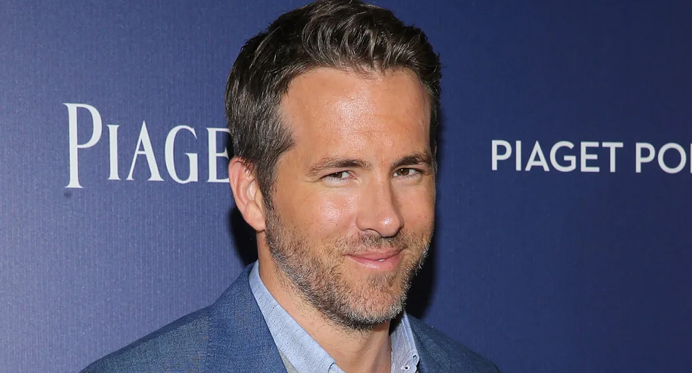 Ryan Reynolds interviewed by his "twin brother" Gordon Reynolds | WHO