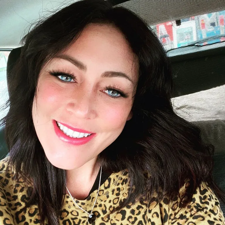 MAFS star Clare Verrall looks totally unrecognisable in new snap | WHO