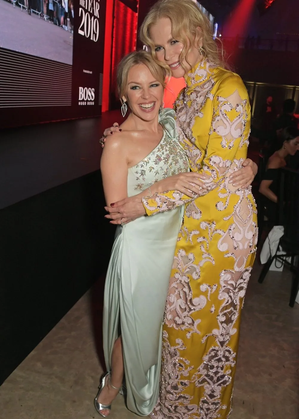 Short Celebrities: 11 Smallest Celebs in The World | WHO