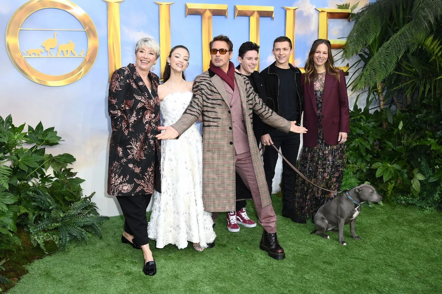 Short Celebrities: 11 Smallest Celebs in The World | WHO