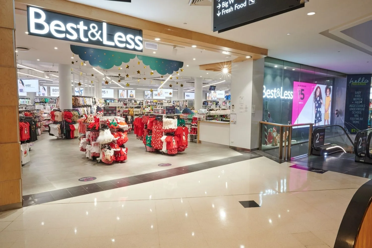 Best&Less release their Christmas trading hours for 2021 | WHO