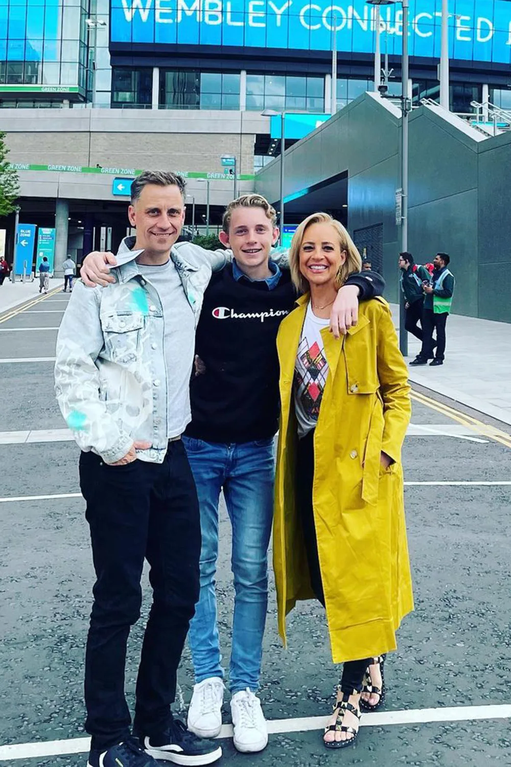 Carrie Bickmore's family: How her kids with Greg Lange and Chris Walker ...