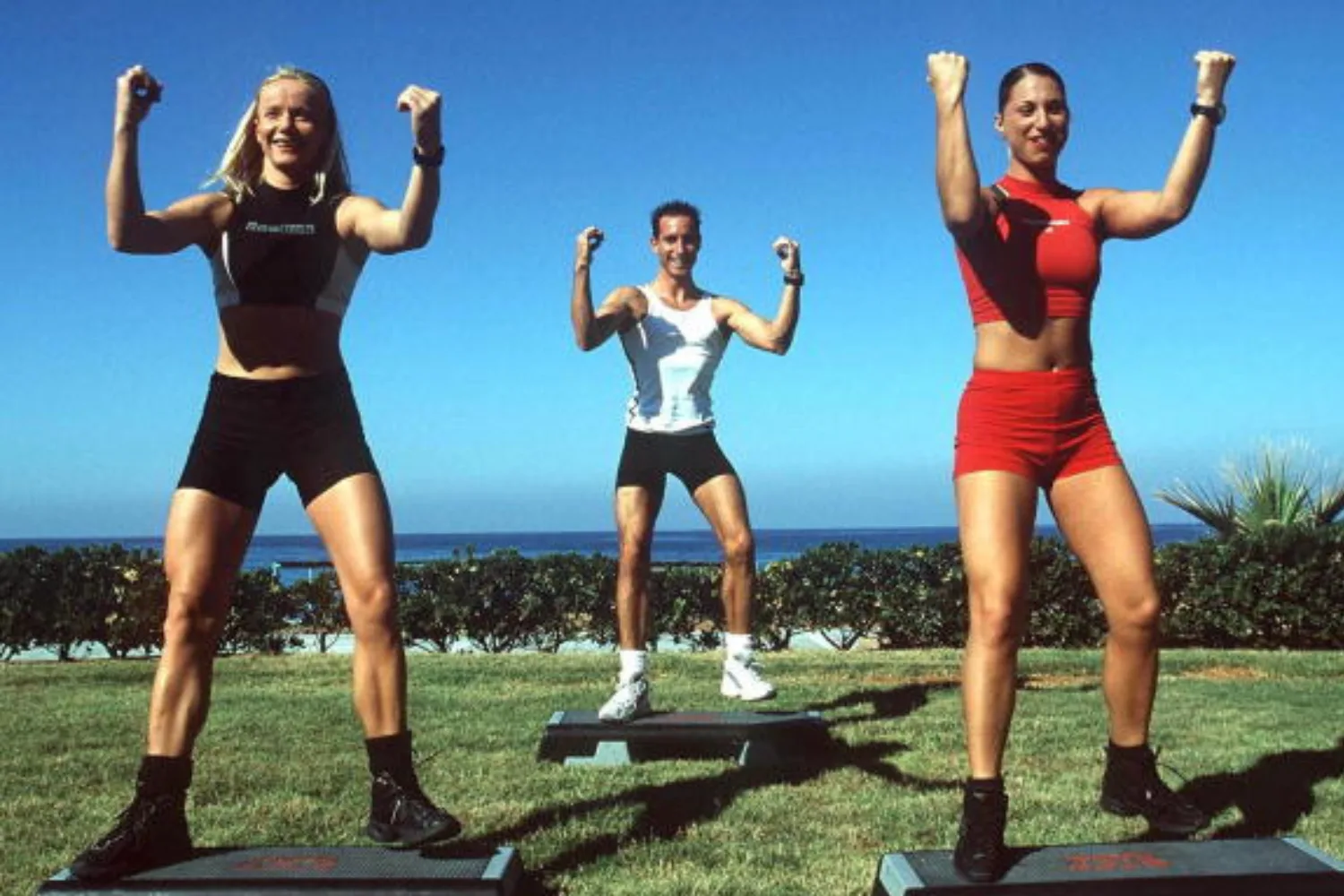 Retrocise: The 90s exercise trends making a comeback | WHO