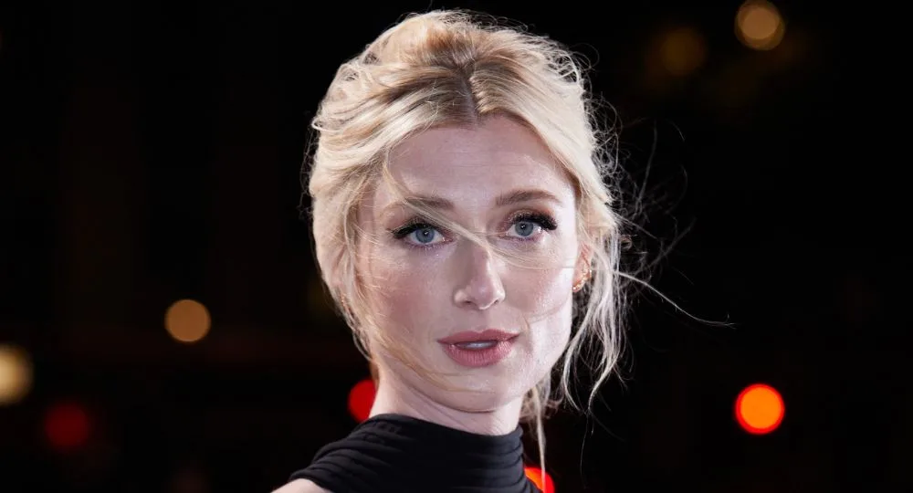 Elizabeth Debicki's height, career, and more: Everything we know | WHO