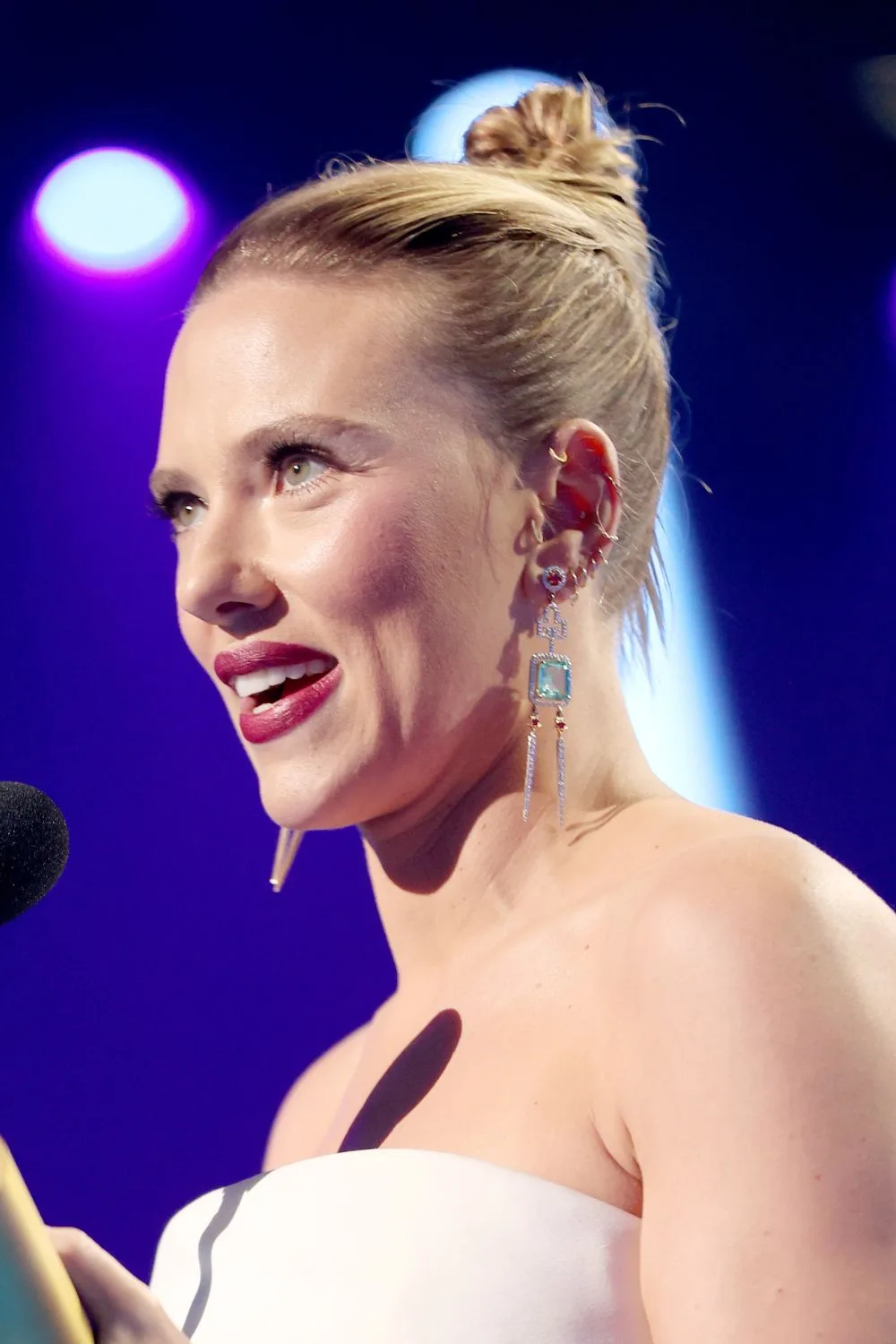 Celebrities with multiple ear piercings: The ultimate celebrity ear ...