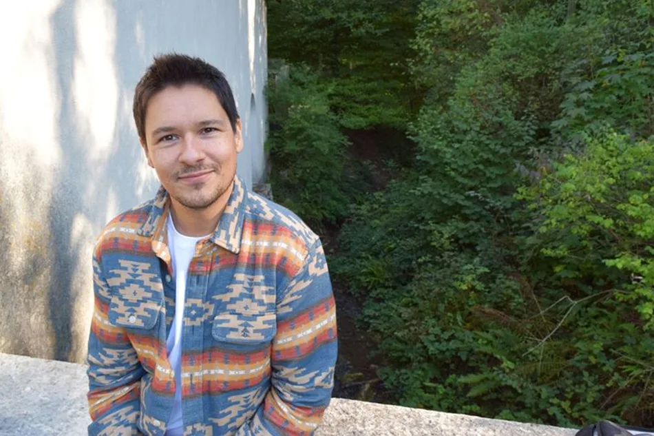 Where is Oliver James? What happened to What A Girl Wants & Raise Your ...