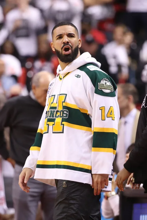 2000s Fashion (Men) - Best Fashion Trends for Guys from the Noughties | WHO