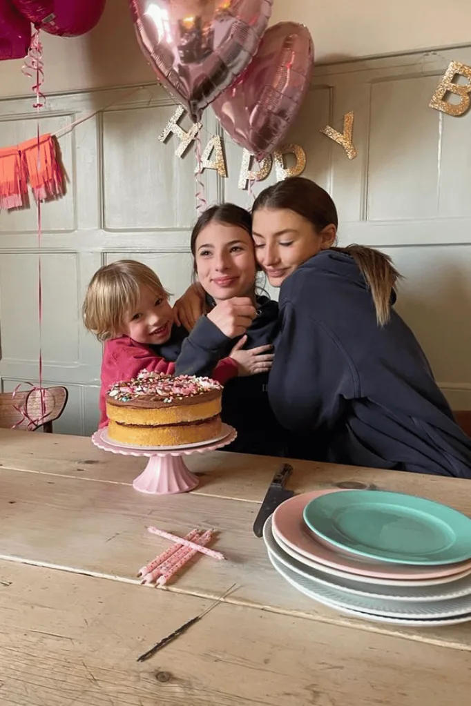 Jamie Oliver's Five Children: Inside Jamie and Jools' Parenting Journey ...