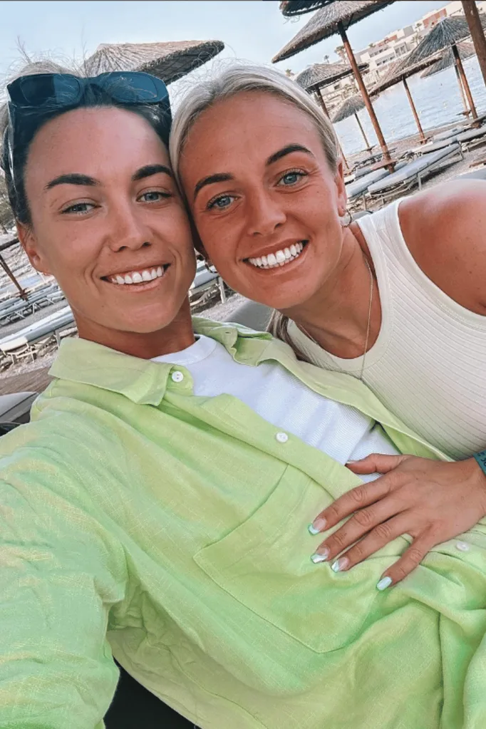 Mackenzie Arnold's Girlfriend: Meet her partner Kirsty Smith | WHO