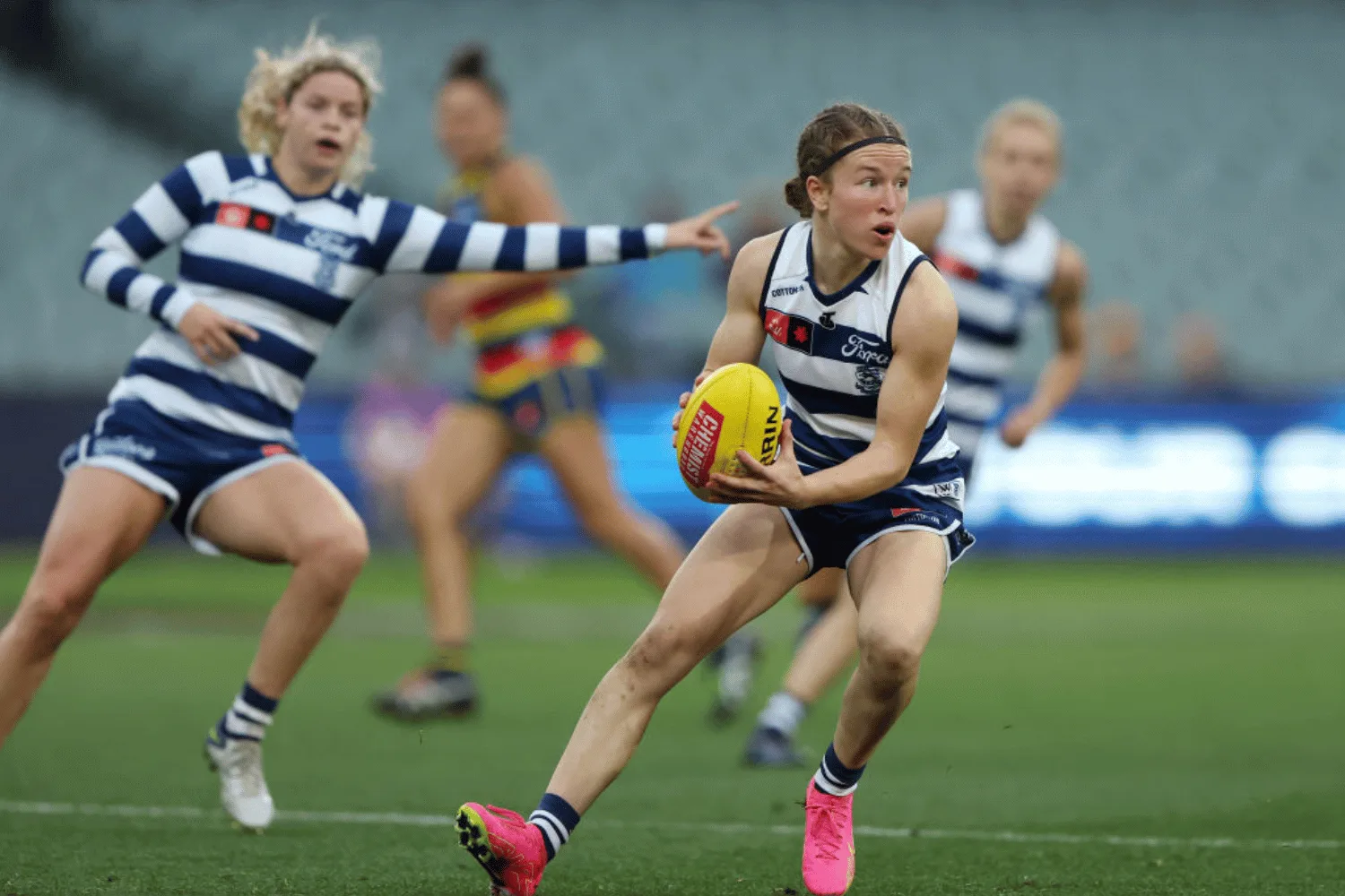 AFLW 2024: What to know about Season 9 of Women's AFL | WHO