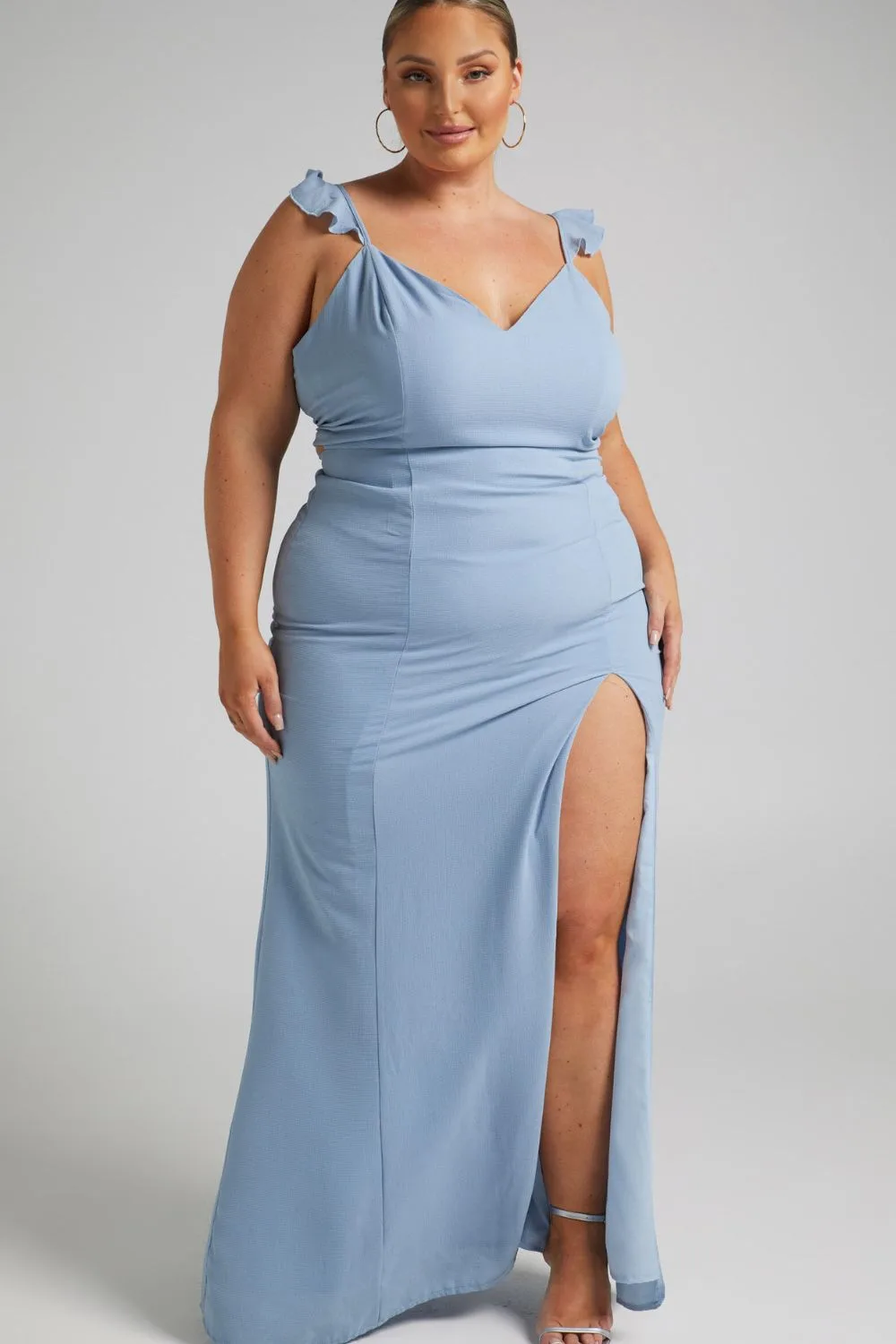 Plus Size Bridesmaid Dresses To Buy in Australia 2024 | WHO