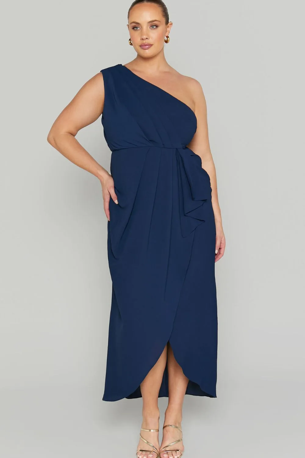 Plus Size Bridesmaid Dresses To Buy in Australia 2024 | WHO