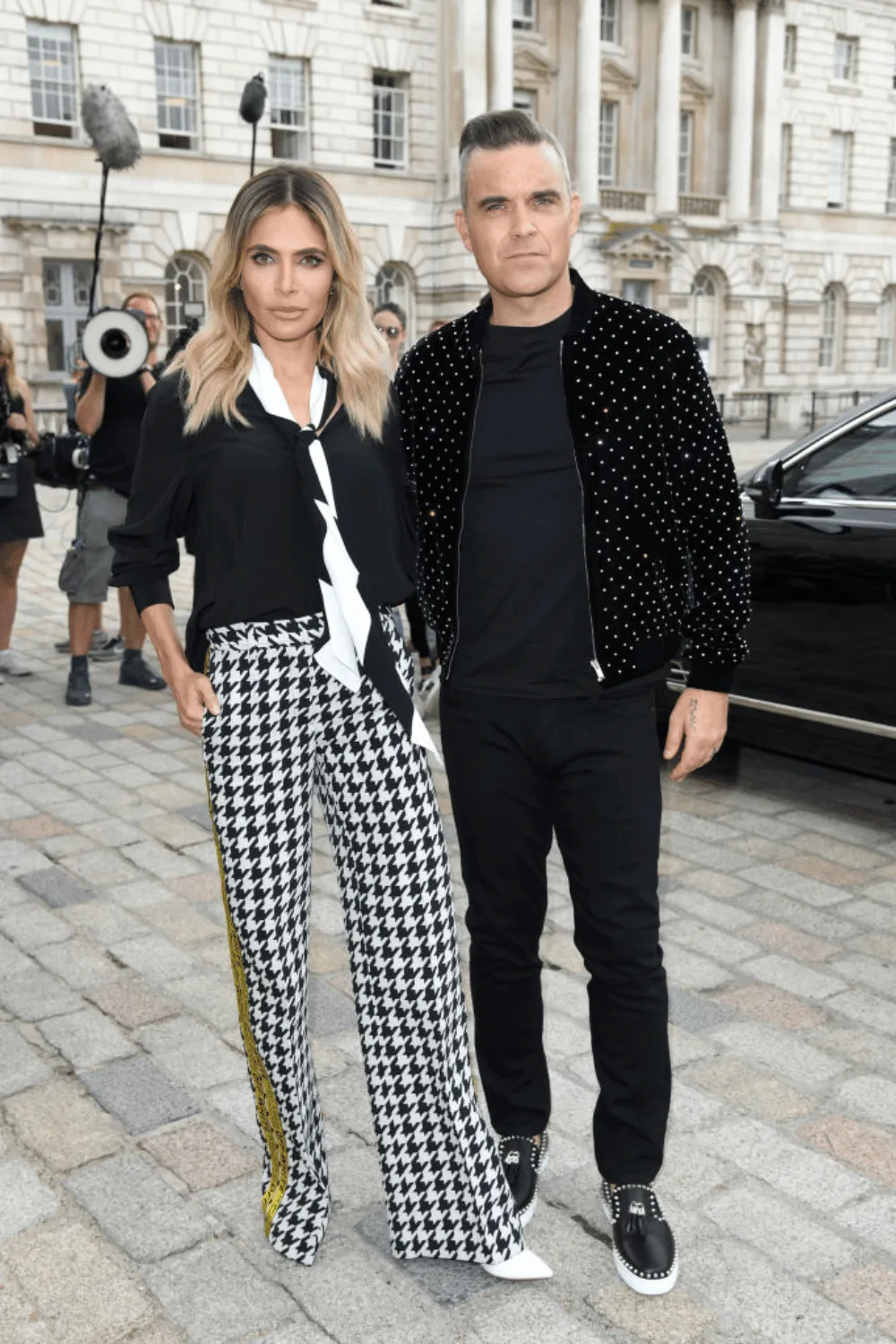 Robbie Williams' Family: Meet his wife and four children | WHO