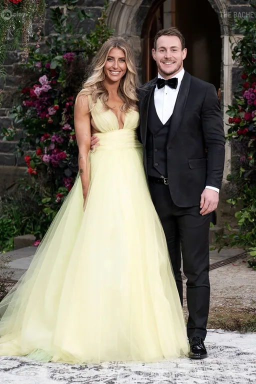 Who is Luke Bateman's girlfriend?