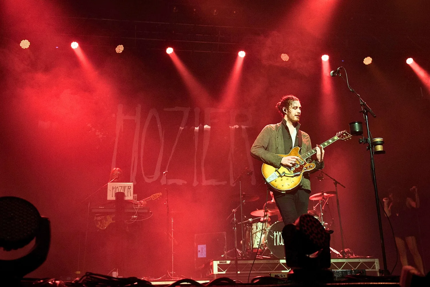 Hozier Australia Tour 2024: Tour Dates, Ticket Information, & Presale ...