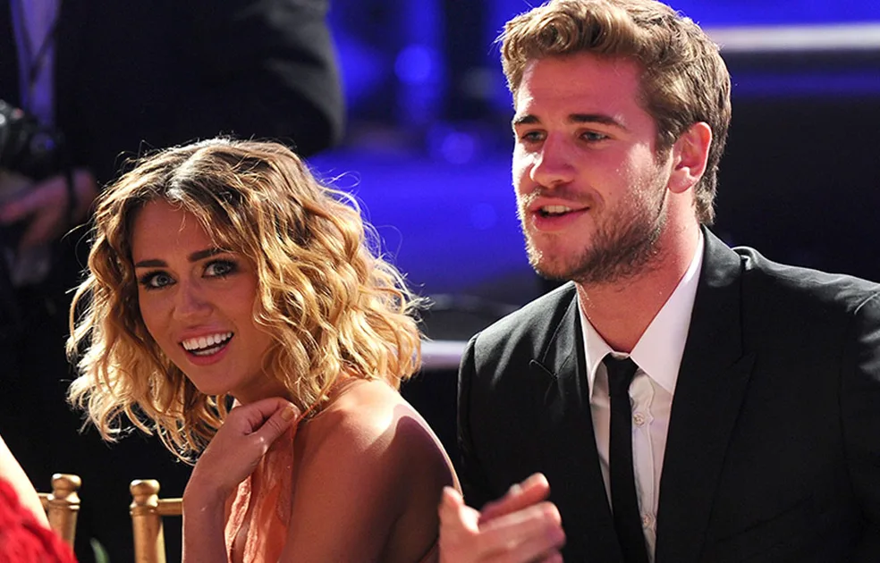 Miley Cyrus NSFW message to Liam Hemsworth | Girlfriend