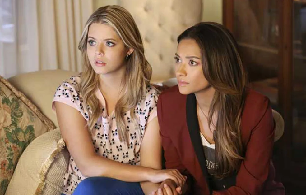 11 Ways To Know Your Besties Are BBFL | Girlfriend