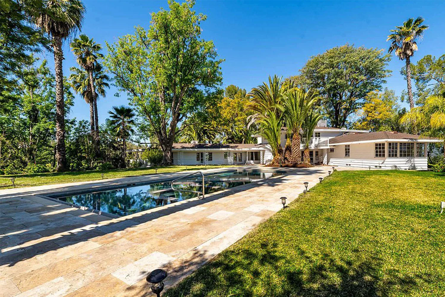 Inside Zendaya's stunning new $4 million LA mansion | Girlfriend