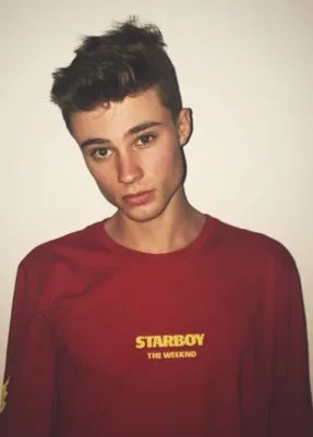 Instagram Model Christian Burns Tells Security Guard to Kill Himself ...