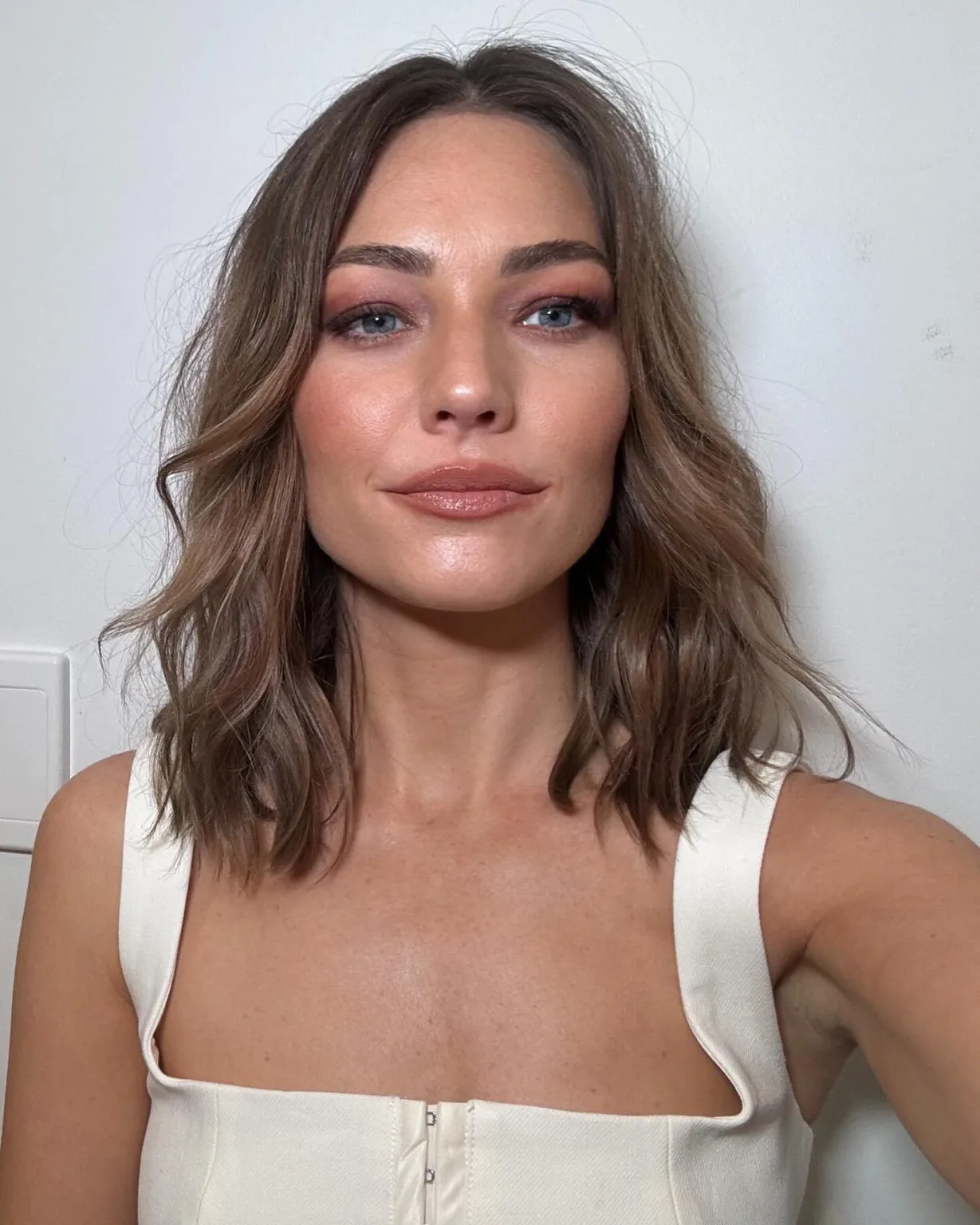 Sam Frost debuts stunning transformation | New Idea