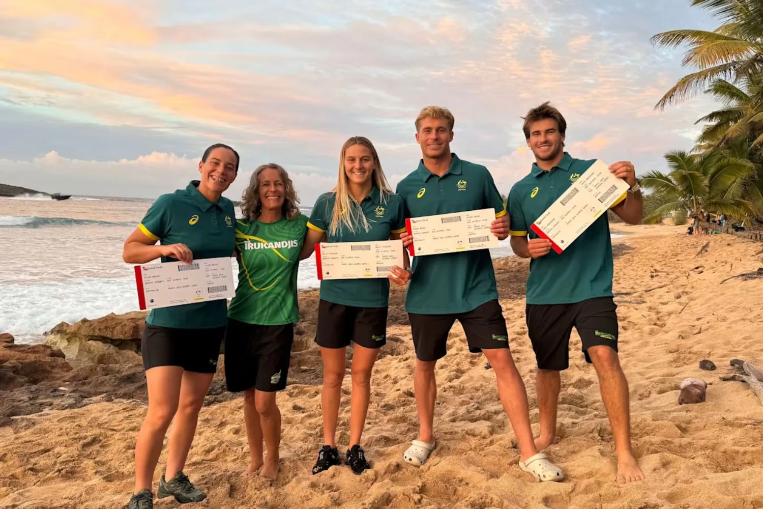 Meet the Aussie surfers tackling Tahiti's waves at the Olympics | New Idea